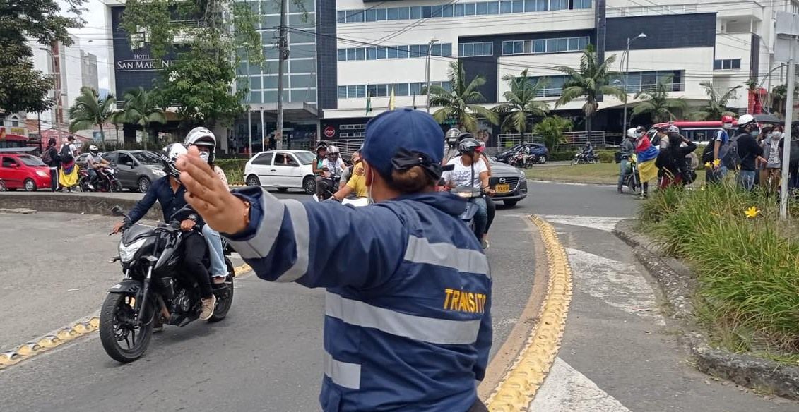 Contratista de la Secretaría de Tránsito involucrado en accidente de tránsito con moto oficial ...