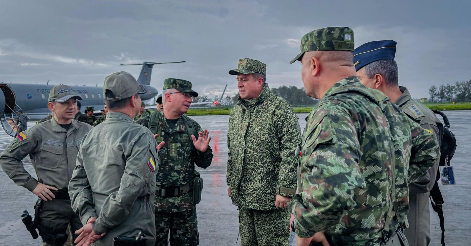 “No bajaremos la guardia”: Ejército tras ataque con carro bomba en ...
